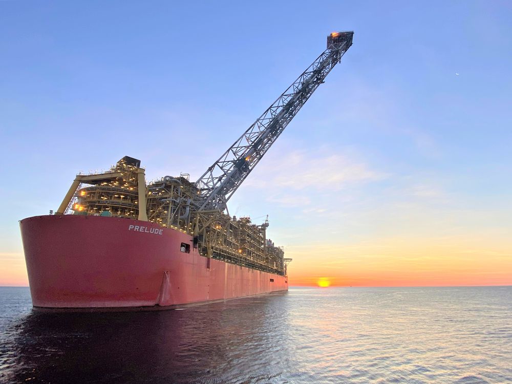 Eye in the sky spies Shell's Prelude floating flare machine