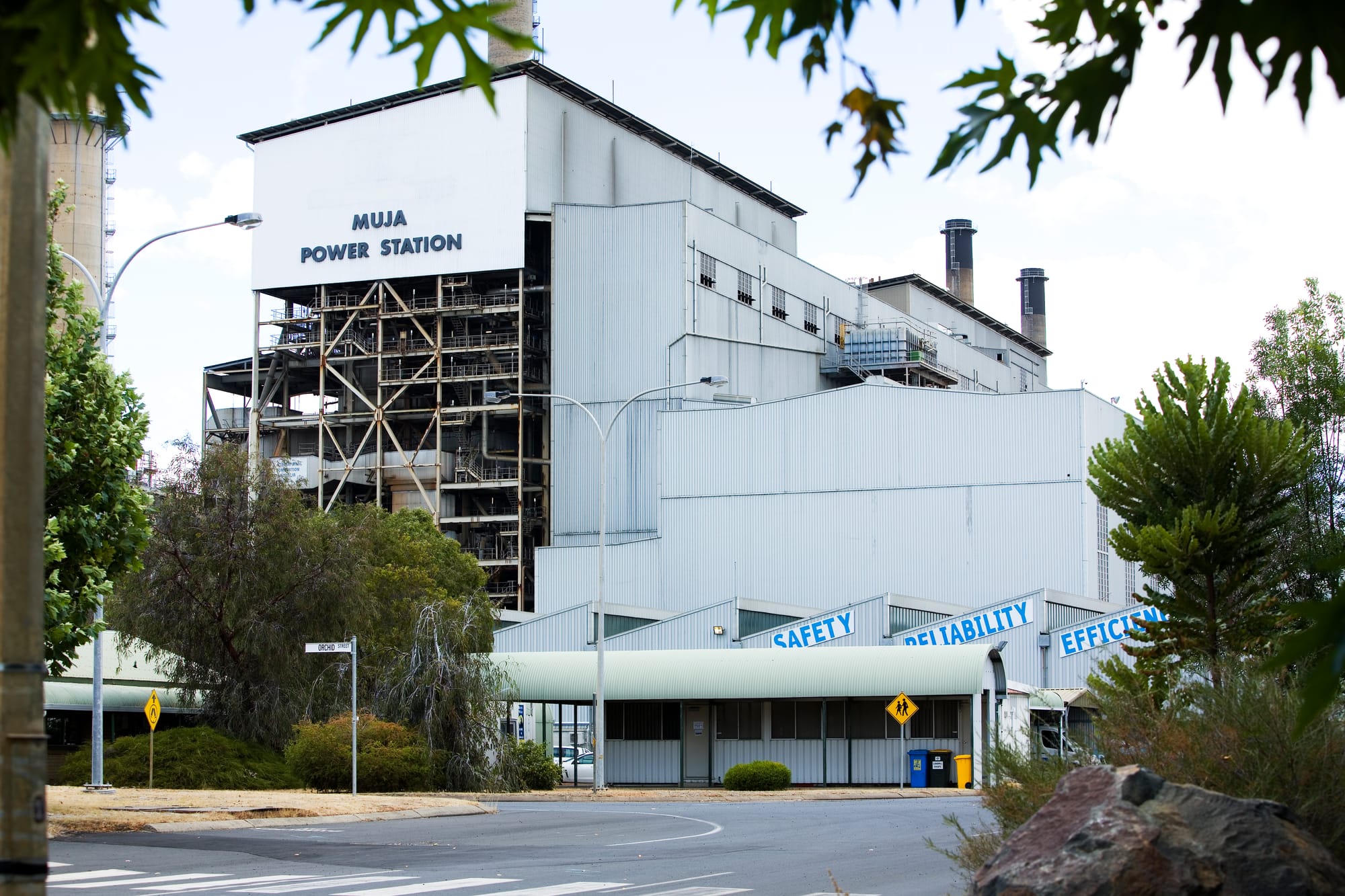 A hot summer pushed WA power demand to record highs